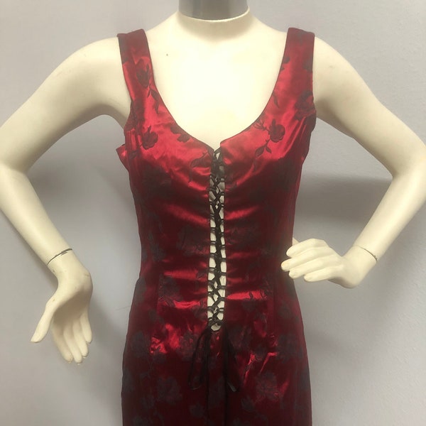 Moda International Red - Etsy