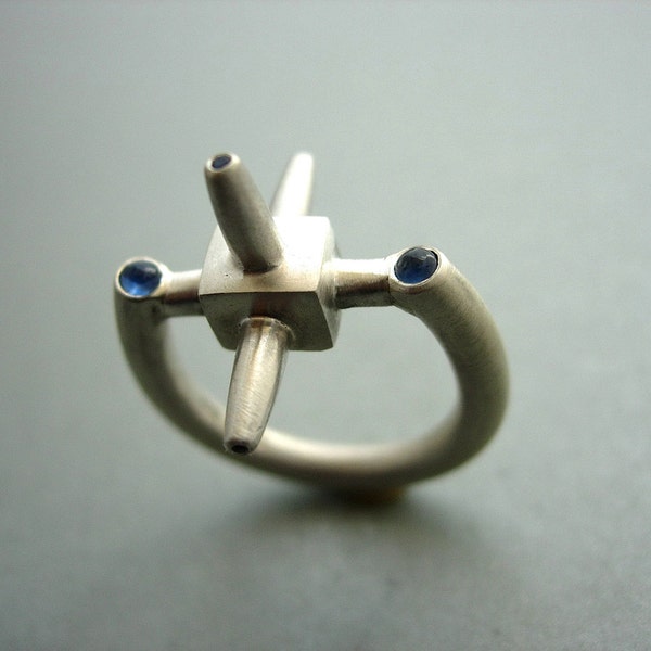 Spike Ring - Etsy