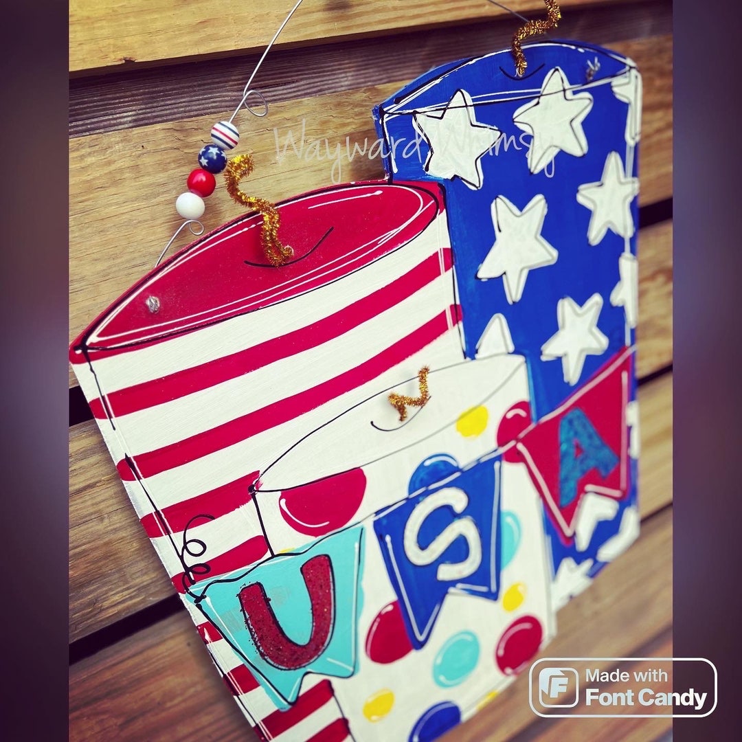 USA Patriotic Firecracker With Shimmer Wick- Fireworks Wooden Door ...