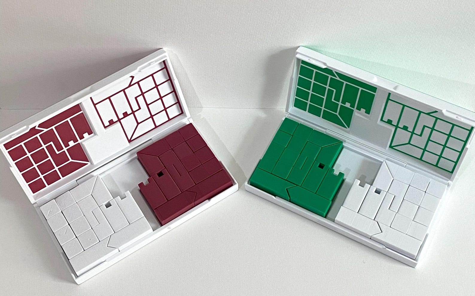Mini Foldable Chess Set – Portable & Modern Design – Travel‑friendly ...