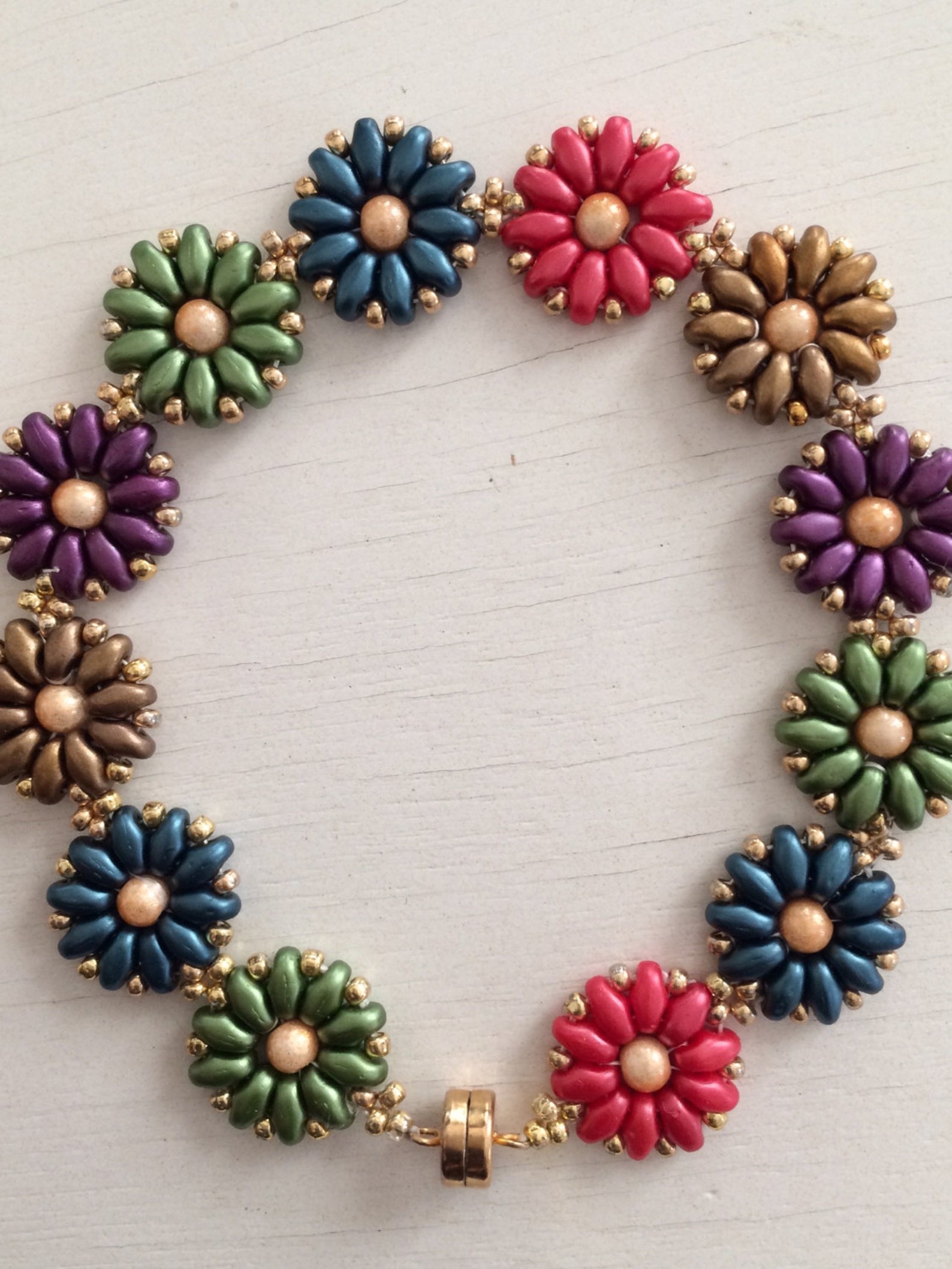 Tapestry Daisy Chain | Etsy