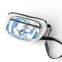 Hands-free Belt Loop Clip-on Bag – Small Pouch for Festivals, Dog Walks ...