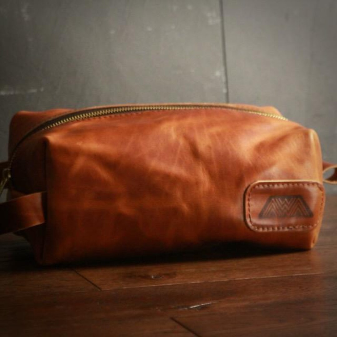 Handcrafted Full Grain Leather Dopp Kit – Custom Travel Toiletry Bag - Etsy