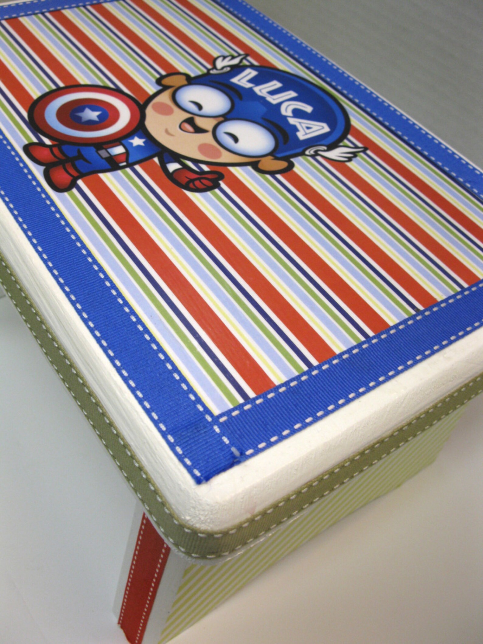 Superhero Luca Capt. America Little Boy's Bench | Etsy