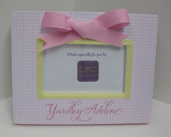 Baby Girl Personalized Name Frame With Bow - Etsy