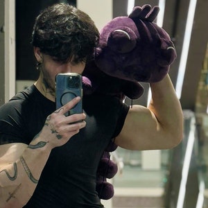 Toji's Worm Replica Plush, Purple Chubby Giant Worm Plush Cosplay ...