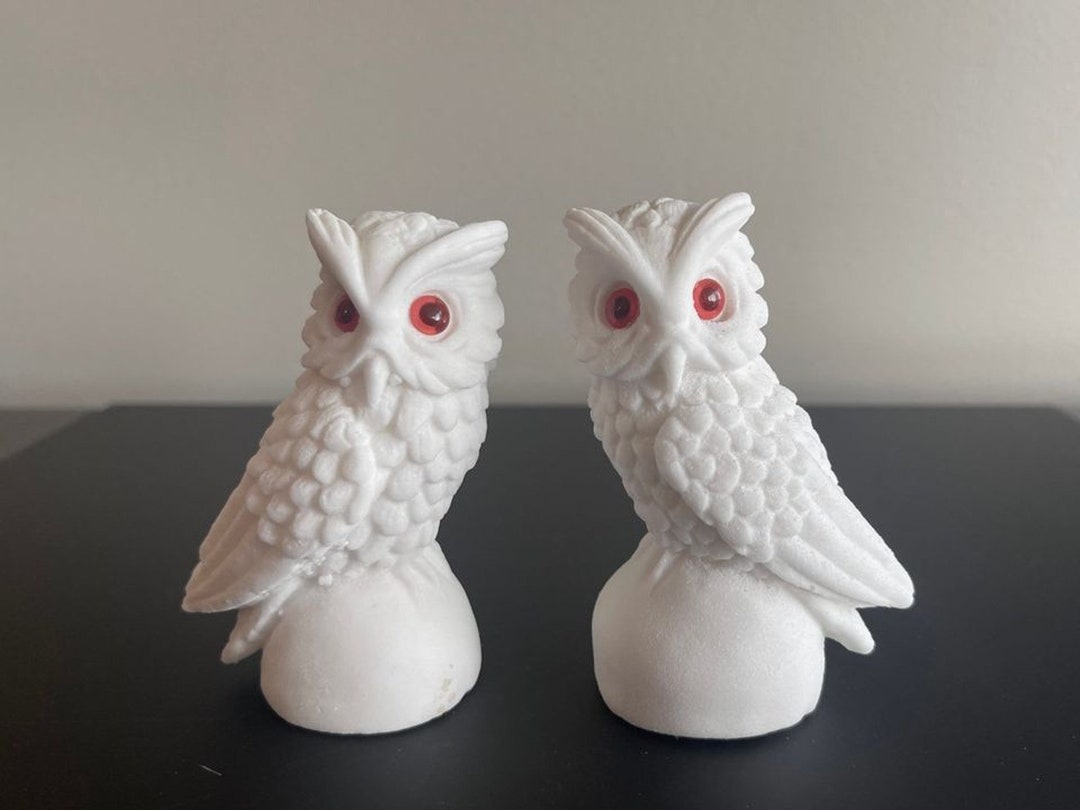 Pair of Vintage Italian Alabaster Snow Owl Sculptures - White Salt ...