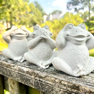 Concrete Frog Statue Garden Frog Statue Garden Statues Outdoor Cement Yard Decor Three Wise ...