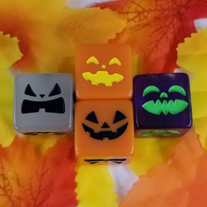 Pumpkin Dice / Set of 2 / D6 - Halloween Dice, Spooky, Fall, Jack-o ...