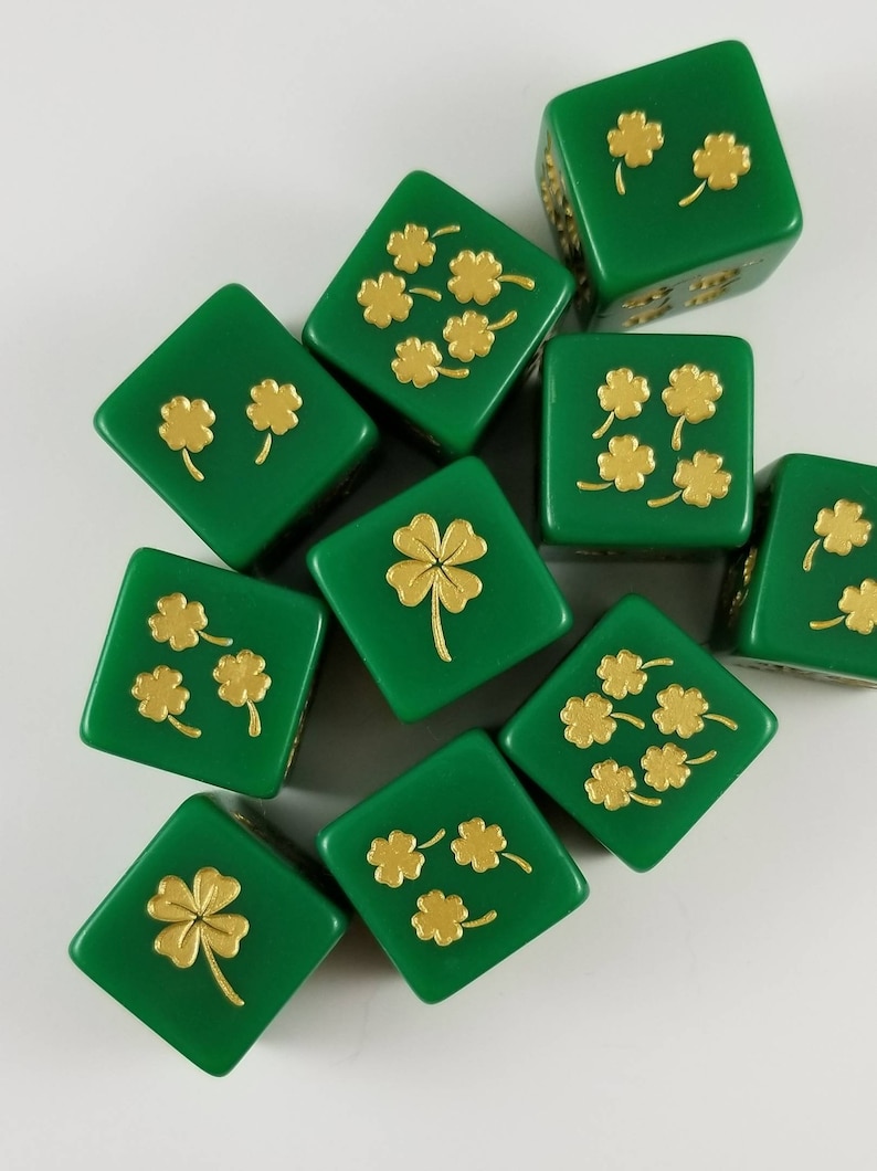 Clover Dice / Set of 2 / D6 Lucky Dice St. Patrick's - Etsy