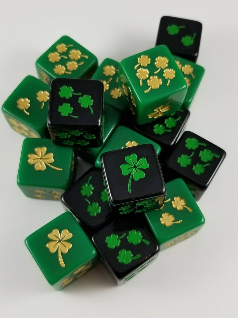 Clover Dice / Set of 2 / D6 Lucky Dice St. Patrick's - Etsy