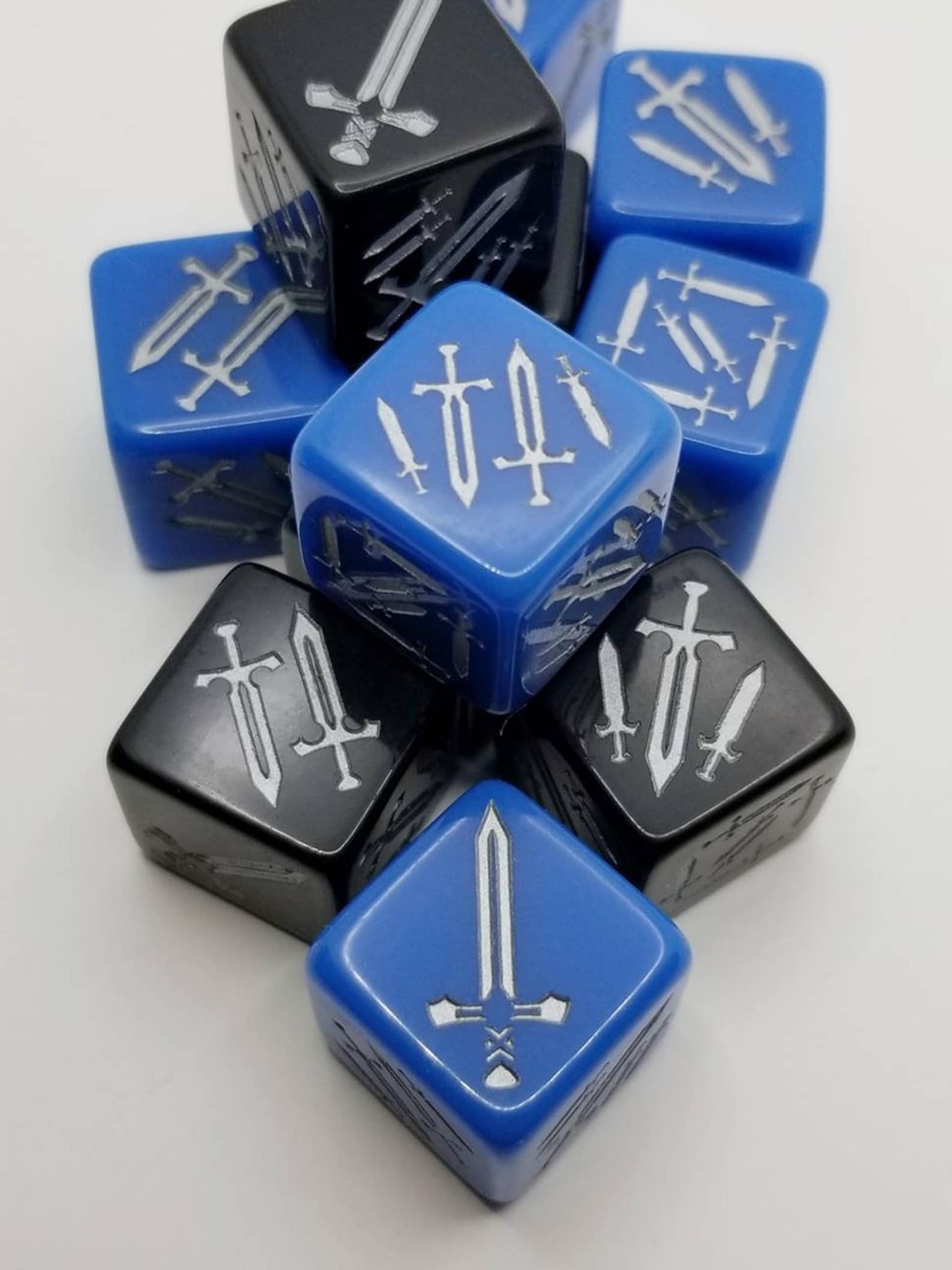 Sword Dice / Set of 2 / D6 - RPG, Fighter Class - Etsy
