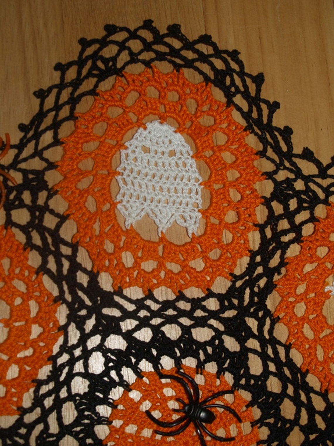 Halloween Ghosts Crochet Doily Pattern - Etsy