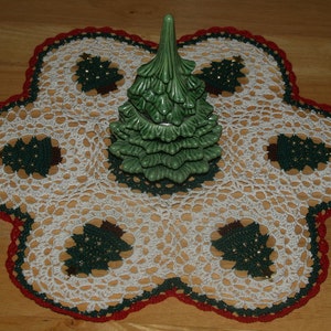 Crochet Christmas Trees- Tree Doily Pattern - Etsy