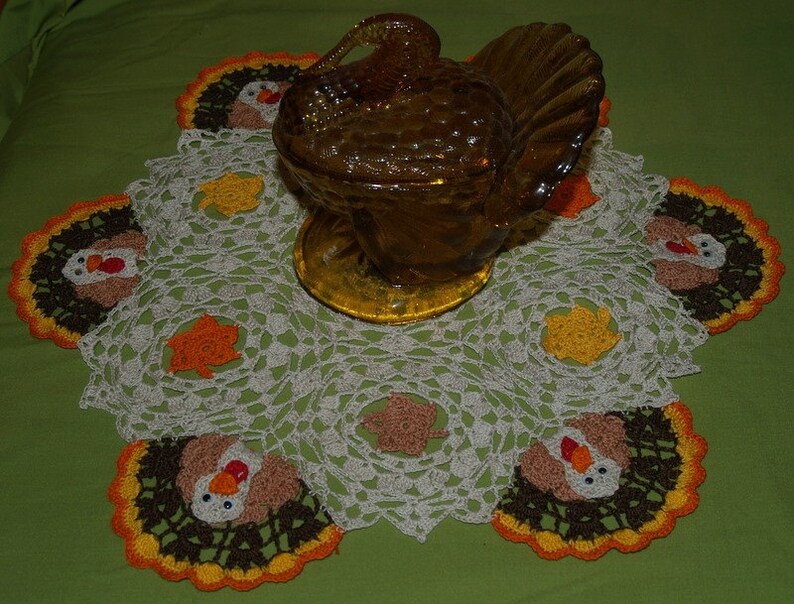 Thanksgiving Turkey's and Leaves Crochet Doily Pattern - Etsy