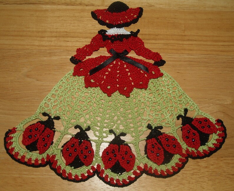 4 Crochet Doily Girl Pattern Lot 2 - Ladybugs-horses-scottie Dogs ...