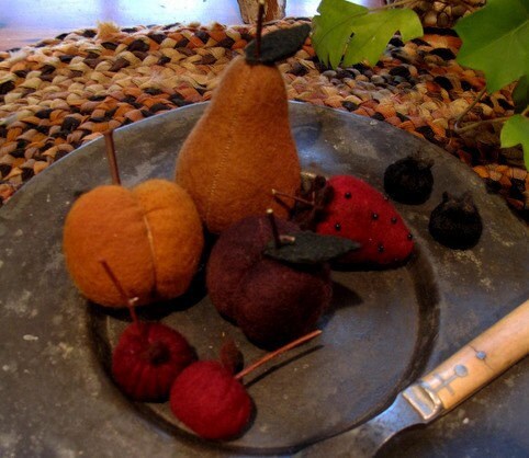 Primitive Folk Art Woolen Fruit E PATTERN by Cheswickcompany - Etsy