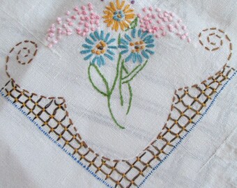 Hand embroidered linen | Etsy