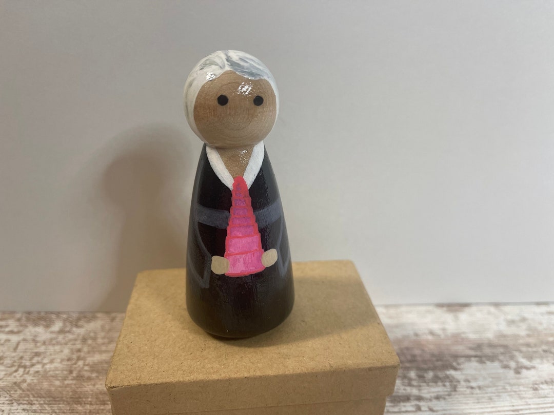Maria Montessori Peg Doll / Montessori Teacher Gift /teacher Gift - Etsy