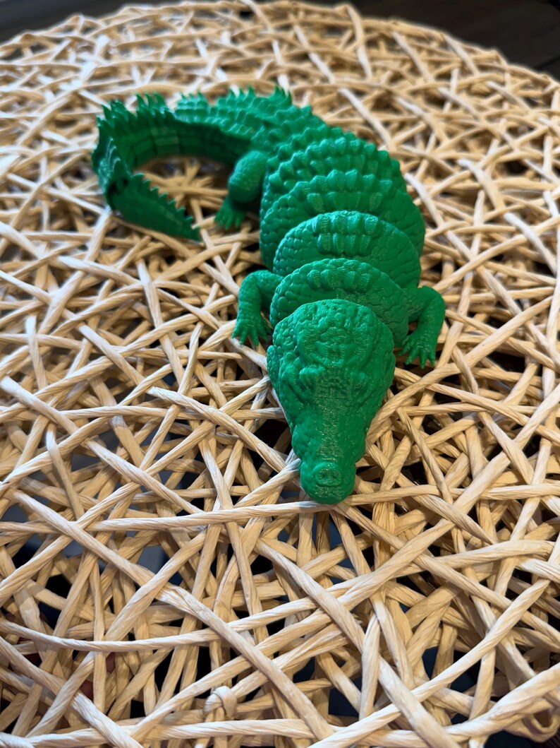 3D Printed Alligator- Custom Colors! - Etsy