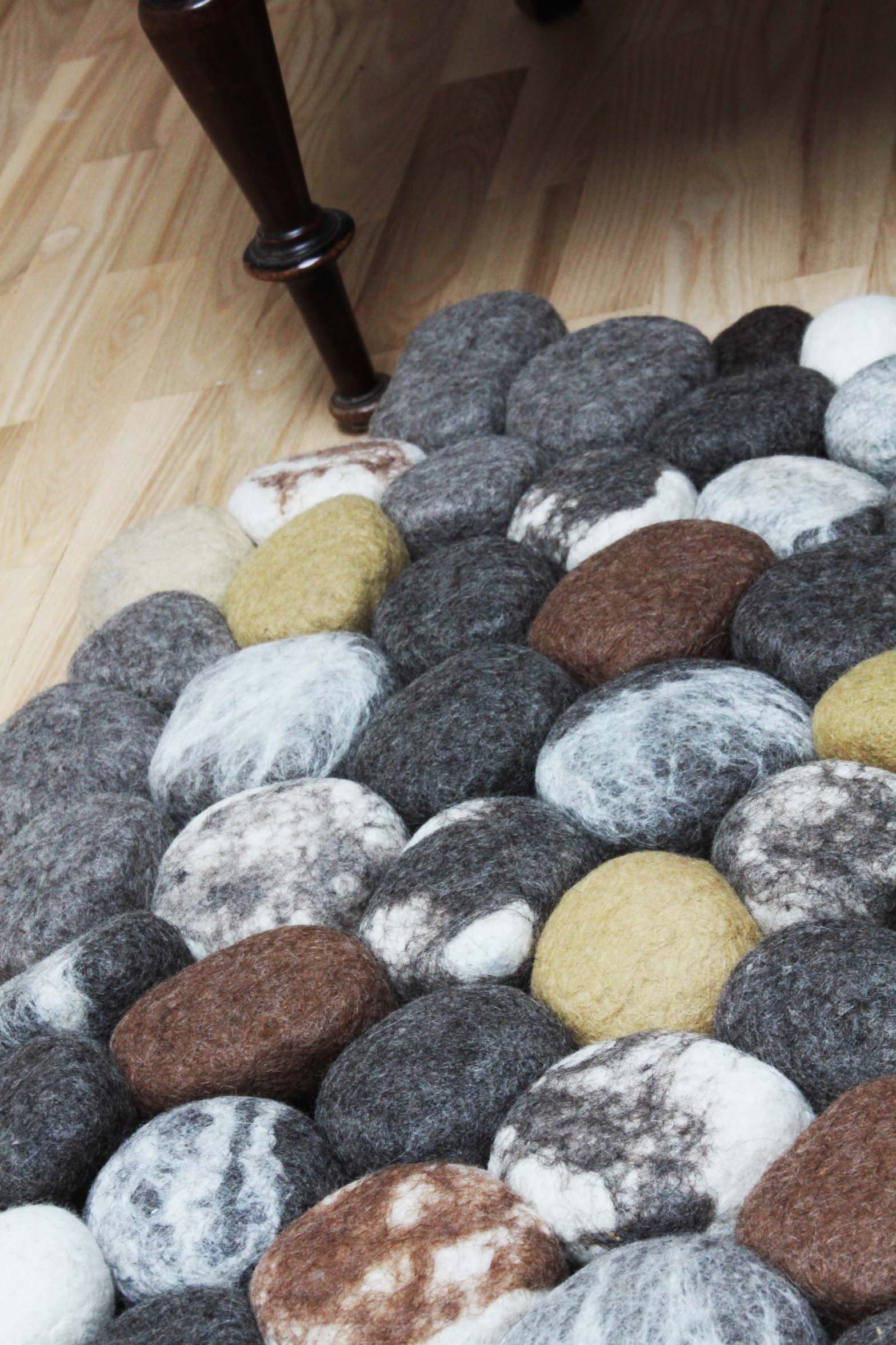 Felt Pebbles Rug Shades of Brown - Etsy