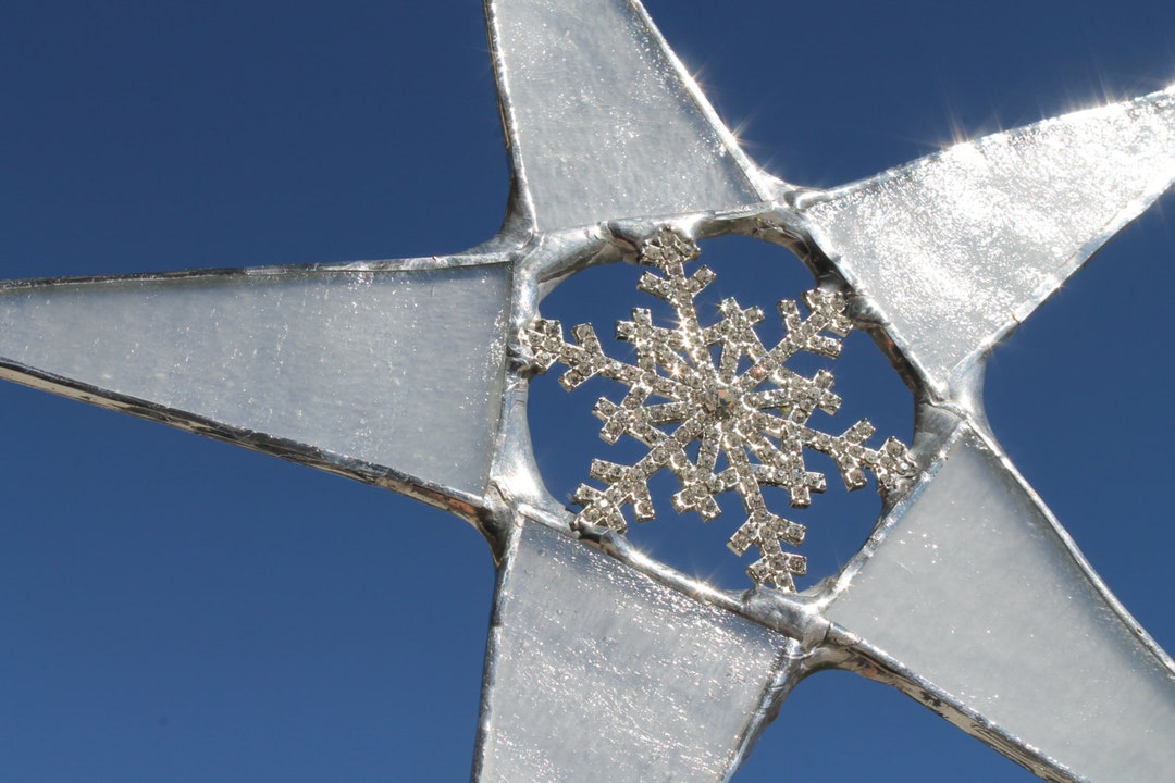 Frozen Star- Rhinestone Snowflake Center With Frosty Glass Points 9.5 ...