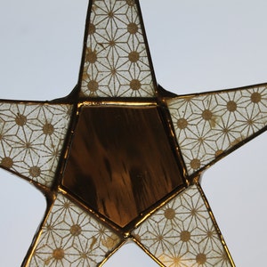Silver Sparkle Star- 9.5 Inch Lacquered and Mirrored Stained Glass Star ...