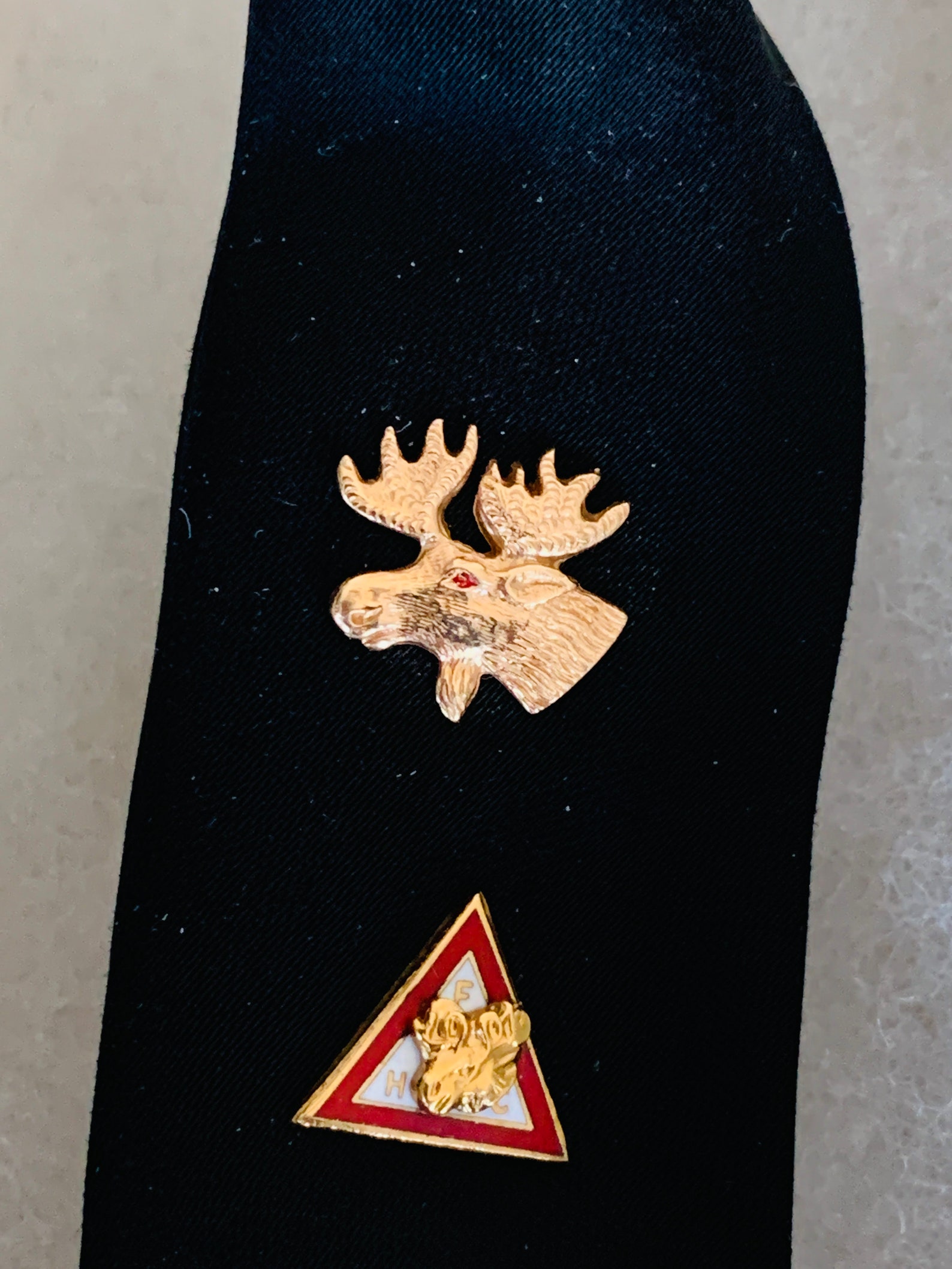 Loyal Order of Moose Clip on Tie With 3 Service Pins Tie - Etsy