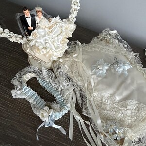 Vintage Bridal Garter Traditional Wedding Accessory Blue and White ...
