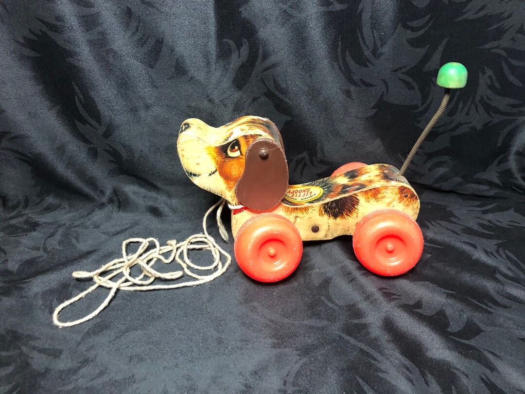 1965 Fisher Price Little Snoopy Pull Toy - Etsy