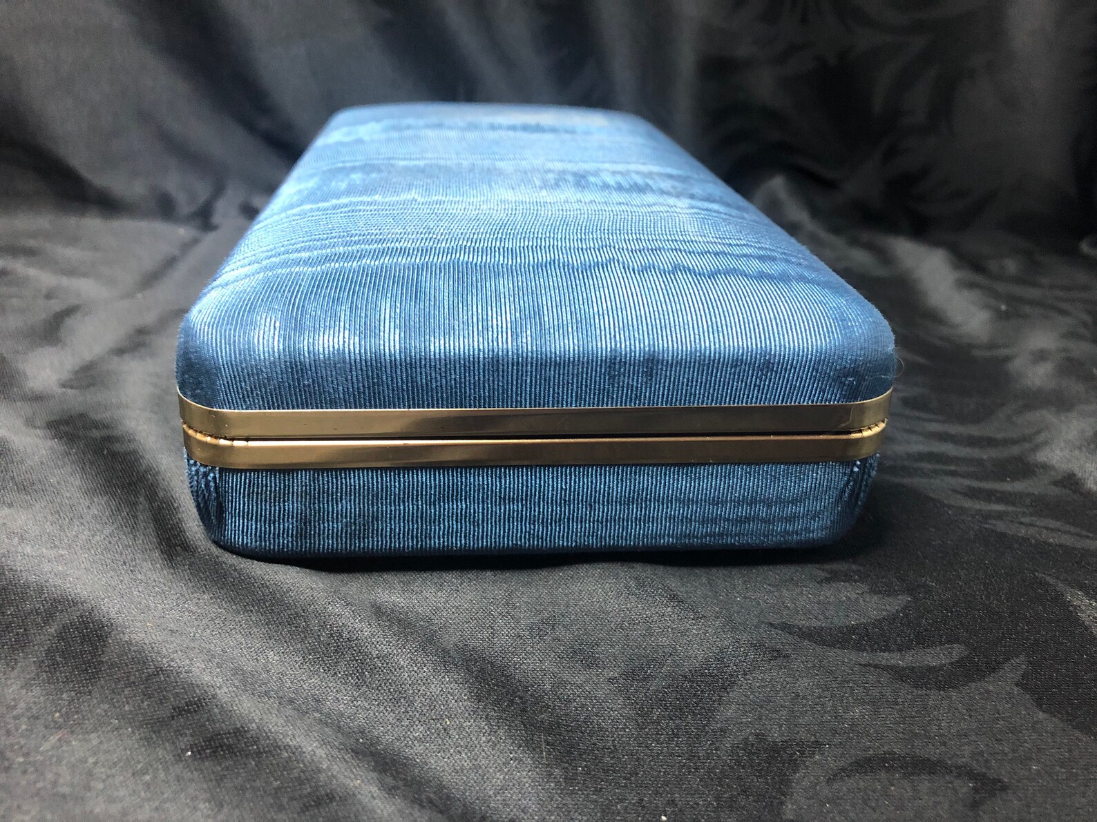 Blue Two Tone Clamshell Jewelry Box - Etsy