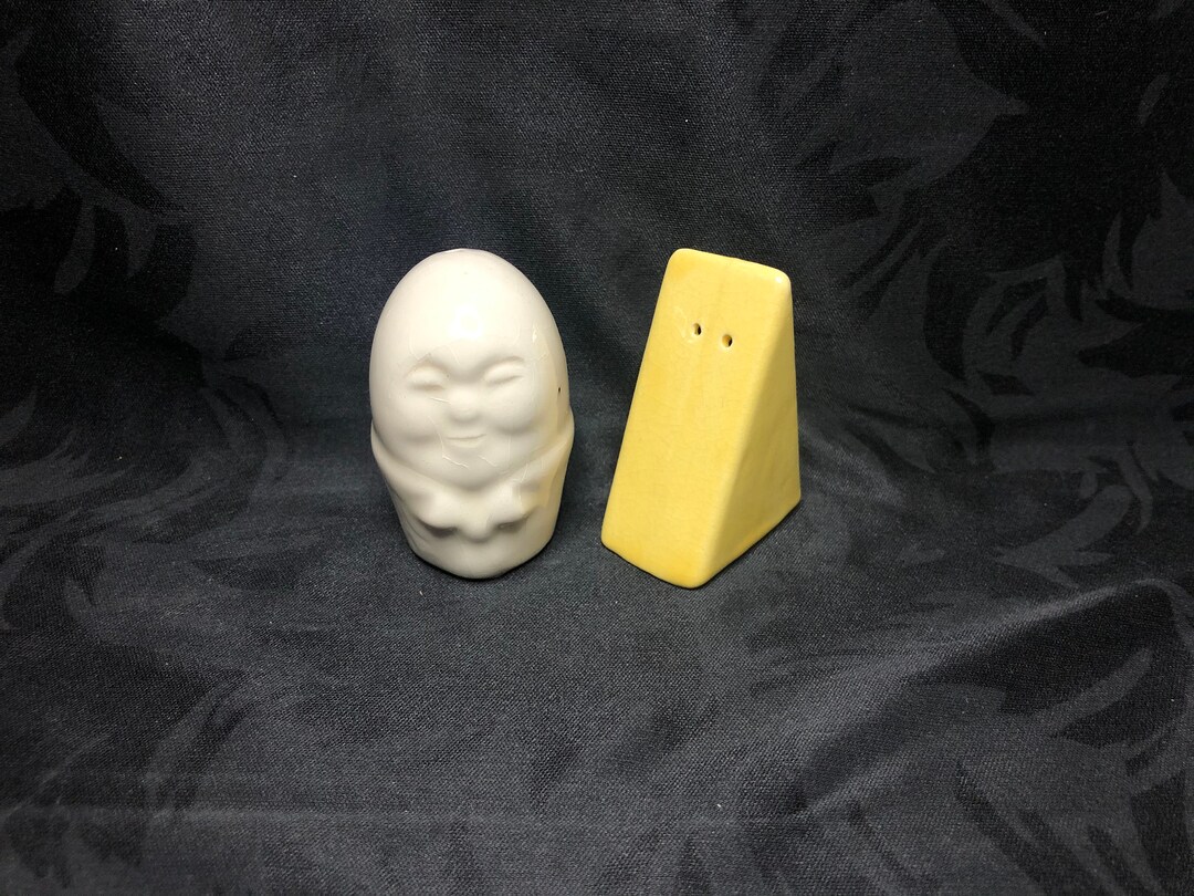 Humpty Dumpty Egg and Cheese Wedge Salt and Pepper Shakers - Etsy