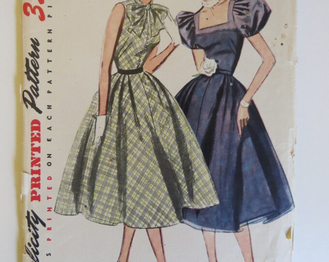 1952 Simplicity Uncut Printed Sewing Pattern Dress Size 14 No. 3845 - Etsy