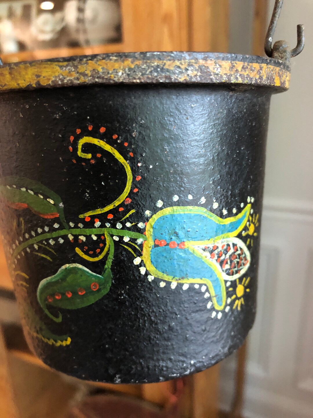Sweet Vintage Antique Cast Iron Bucket Pot Cauldron Folk Art Primitive ...