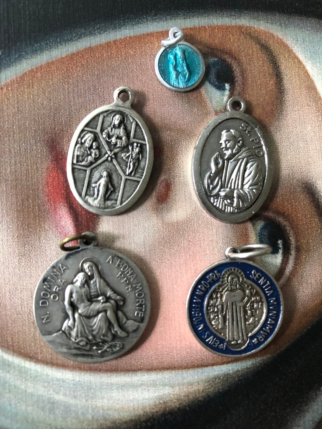 Vintage Religious Medal Lot X 5 Enamel Sacred Heart Saints Madonna ...