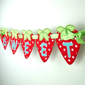 Strawberry Banner in the Hoop Project Machine Embroidery Designs ...