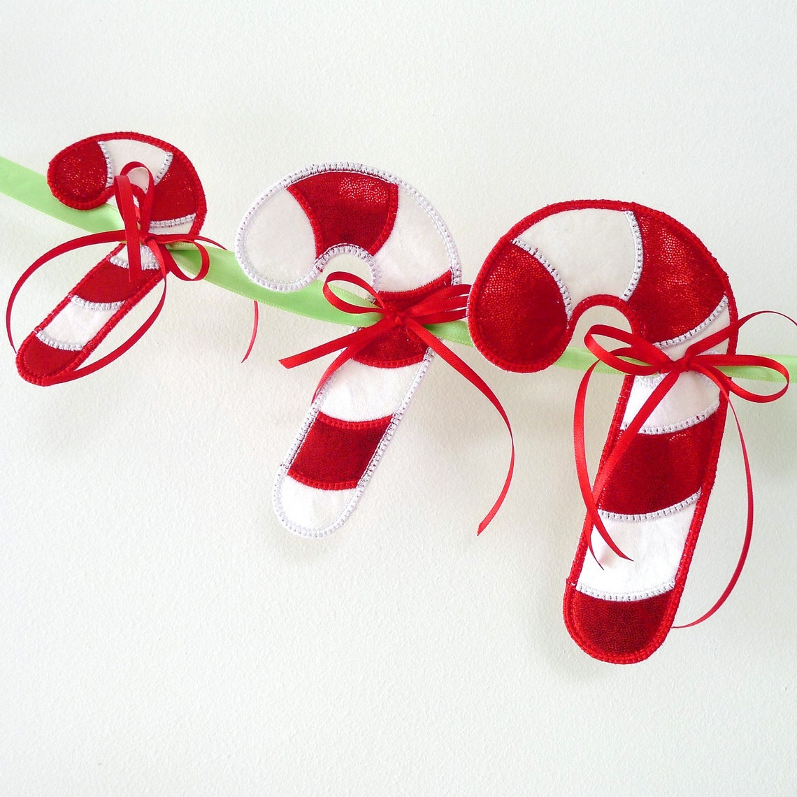 Candy Cane Bunting ITH Project Machine Embroidery Designs Applique ...