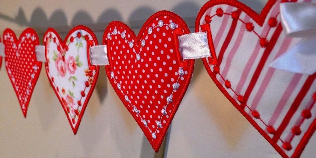 Love Heart Banner in the Hoop Banners Machine Embroidery Designs ...