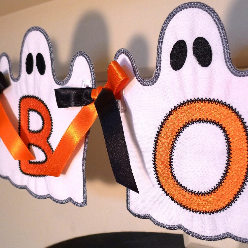 Ghost Banner in the Hoop Project Machine Embroidery Design Applique ...