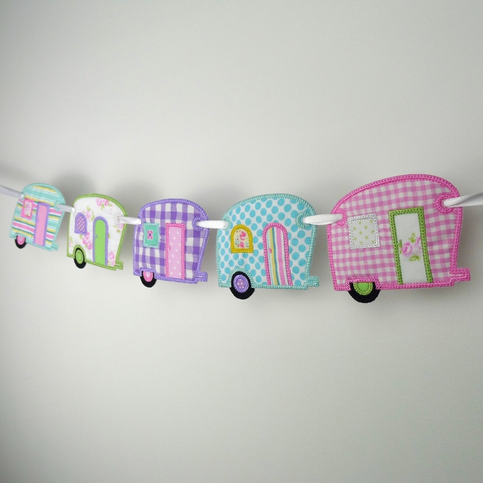 Vintage Camper Banner in the Hoop Project Machine Embroidery Designs ...