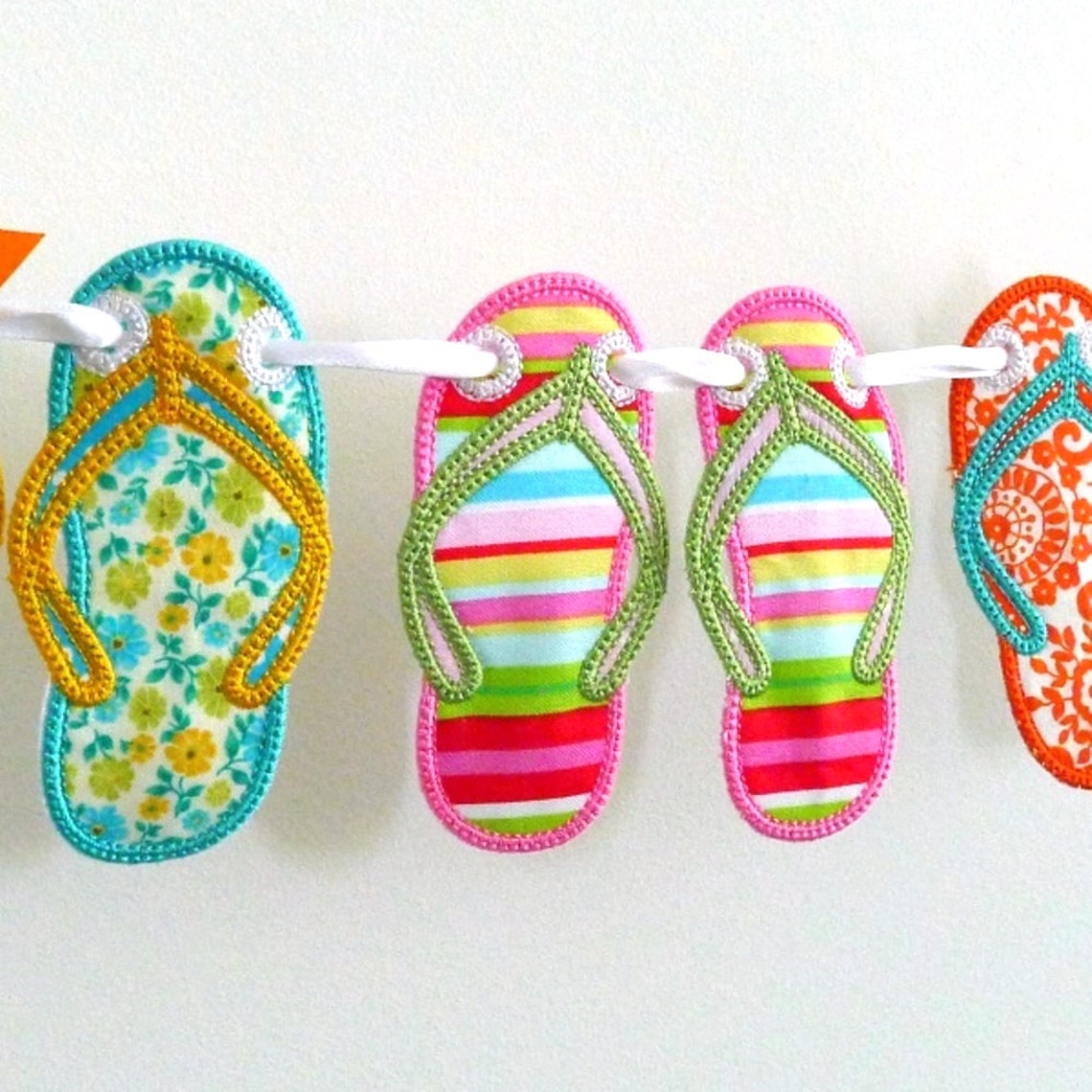 Flip Flop Banner in the Hoop Project Machine Embroidery Designs ...