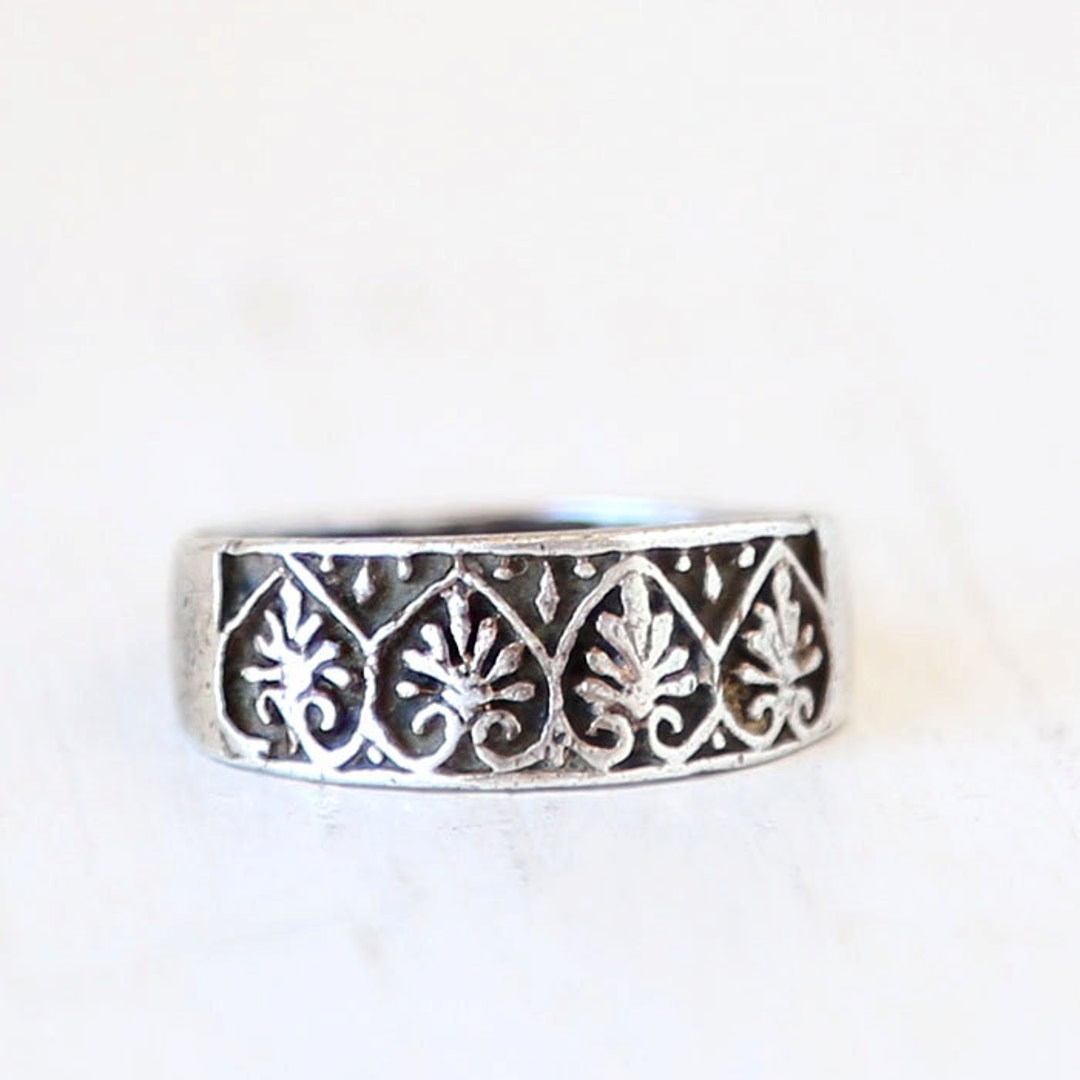 Ornate // Intricate Sterling Silver Vintage Ring // Size 8 // - Etsy