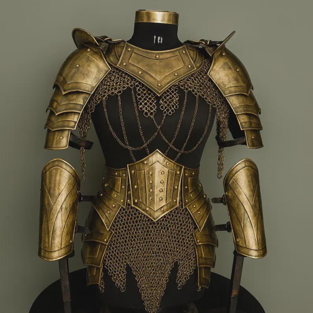 Medieval Lady Armor Suit- Brave Lady Chainmail Armor, Pauldrons With ...