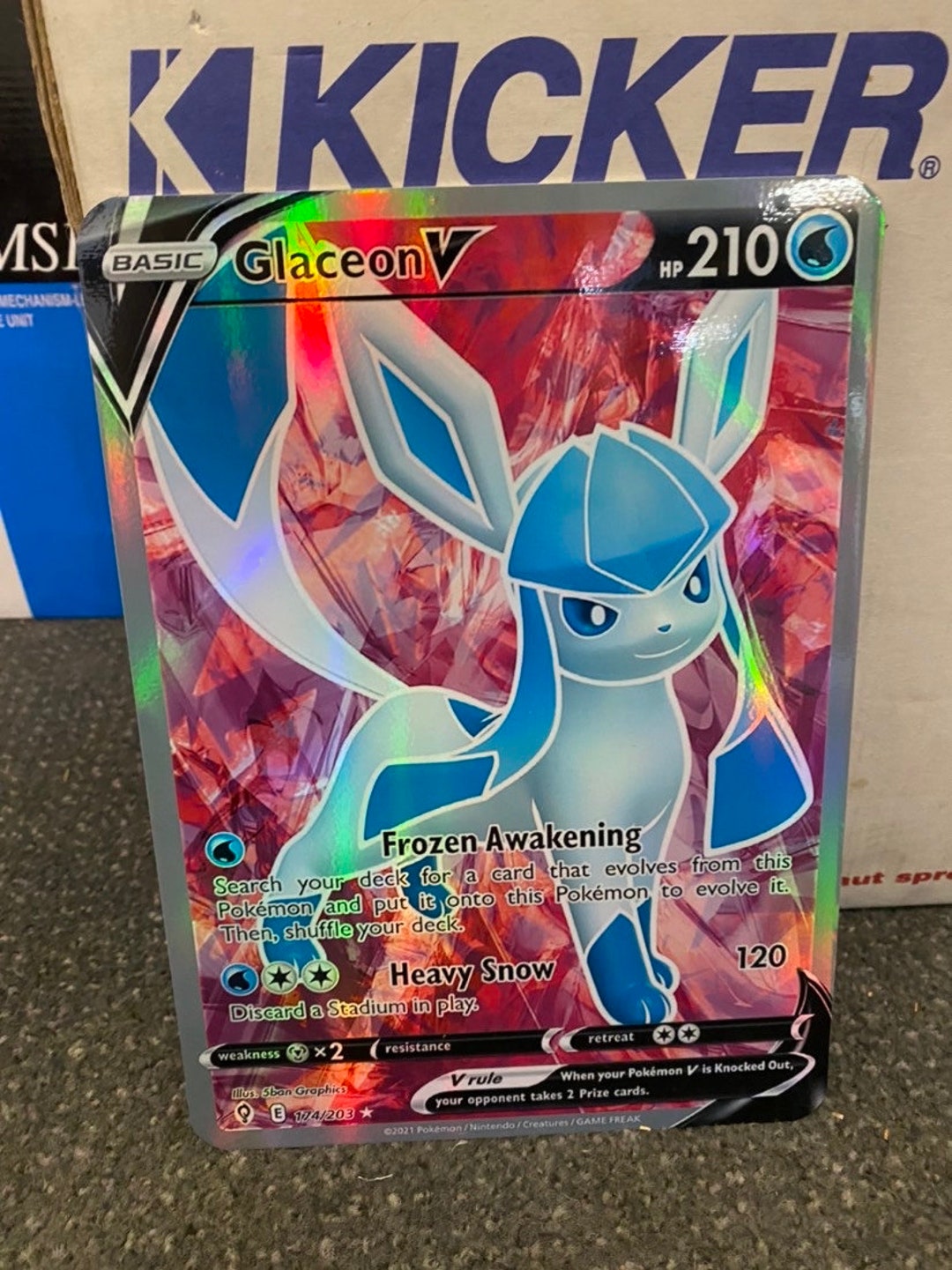 Giant Glaceon Metal Holo Pokémon Card, Deck of Playing Card, Rare ...