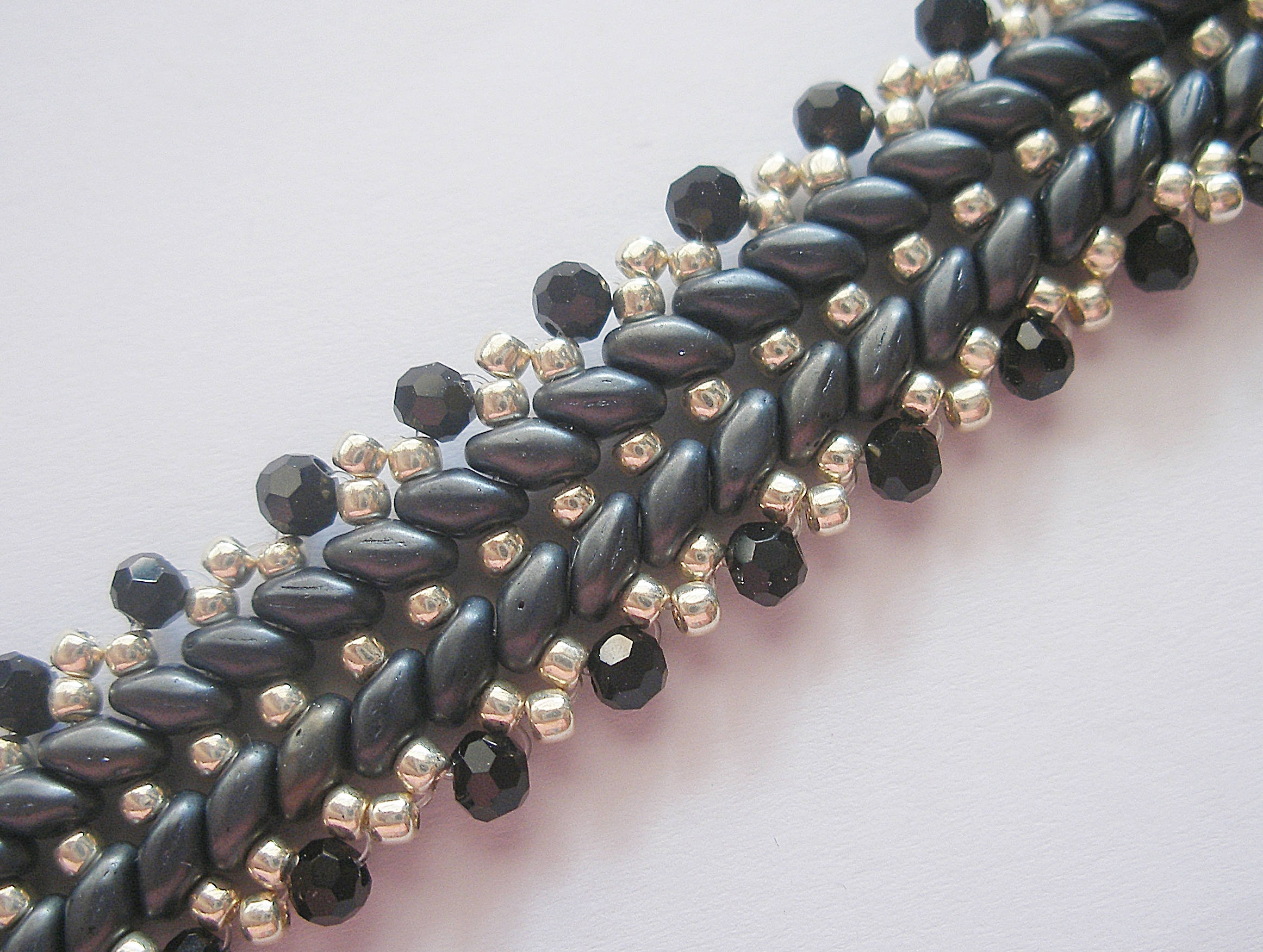 DIY Bead Pattern - Elegant Black Ladder Superduo Bracelet (BB186 ...