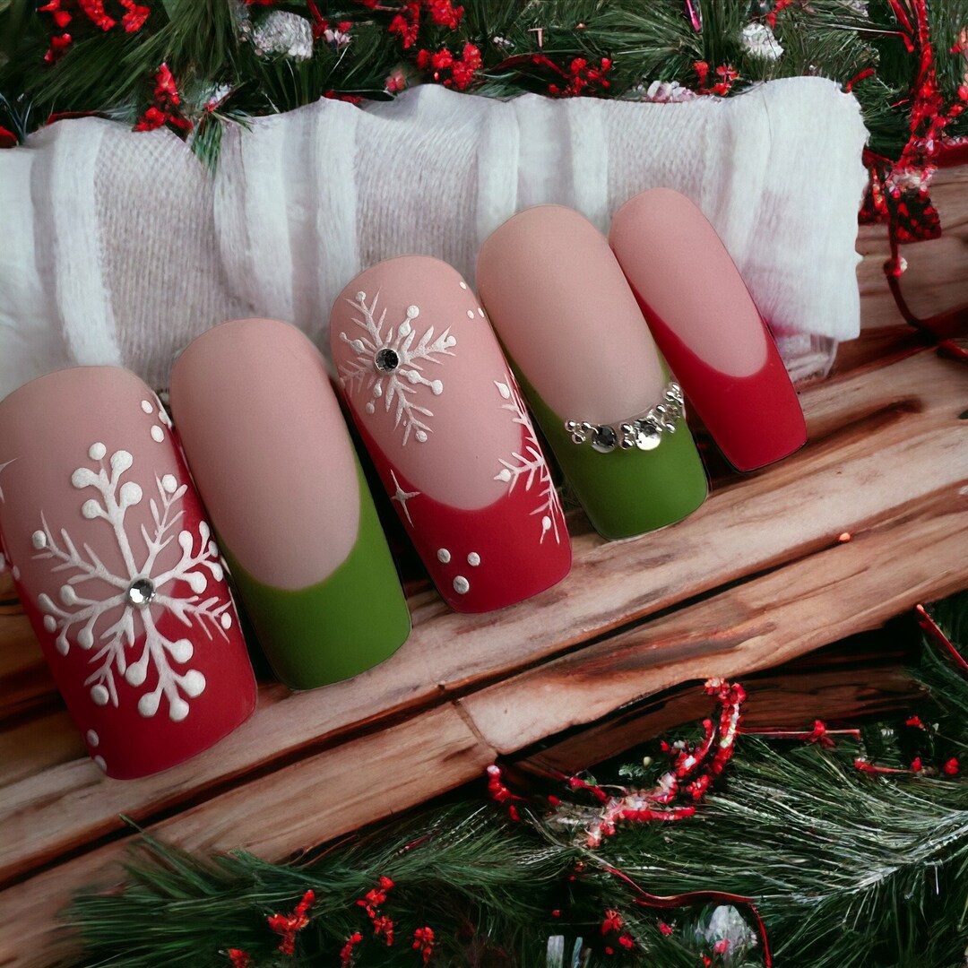 Press on Nails Red Green Snow - Etsy