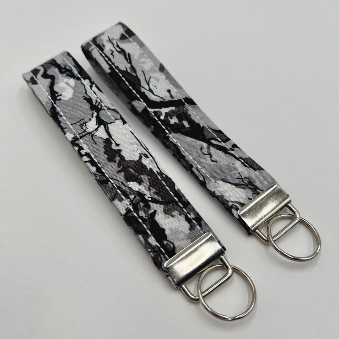 Gray Camo Keychain Lanyard - Handmade Camouflage Wristlet Key Fob - Etsy
