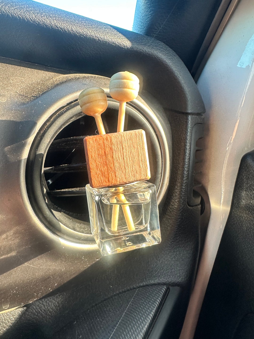 Car Scent Diffusers Hanging Vent Clip Car Air Freshner Clean Smell for ...