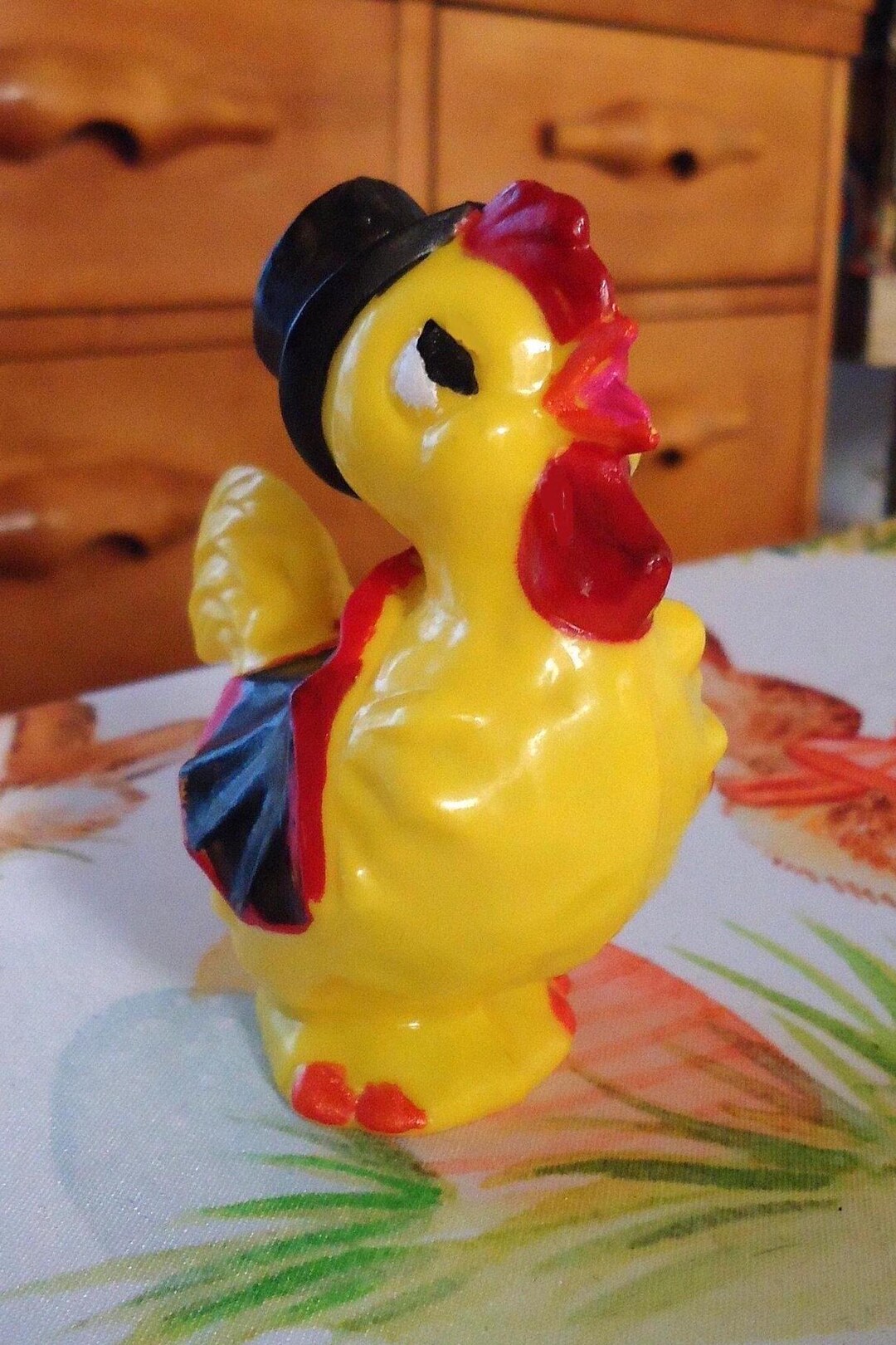 PLASTIC ROOSTER RATTLE, Vintage, Blow-mold Rattle, With Top Hat and ...