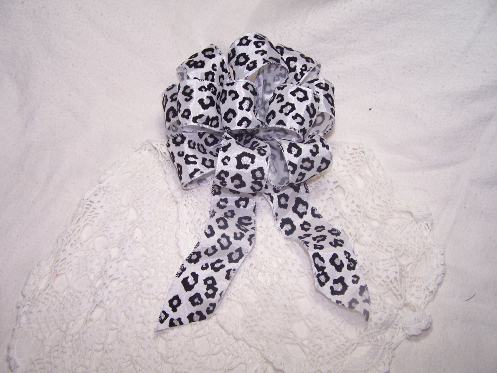 Round Leopard Print Bow Black White Silver Handmade for - Etsy